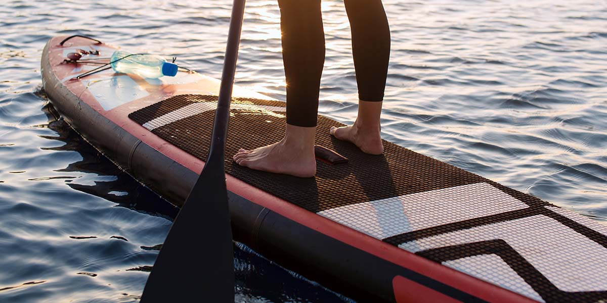 Paddle surf: cos'è, guida completa e tecniche d'esecuzione